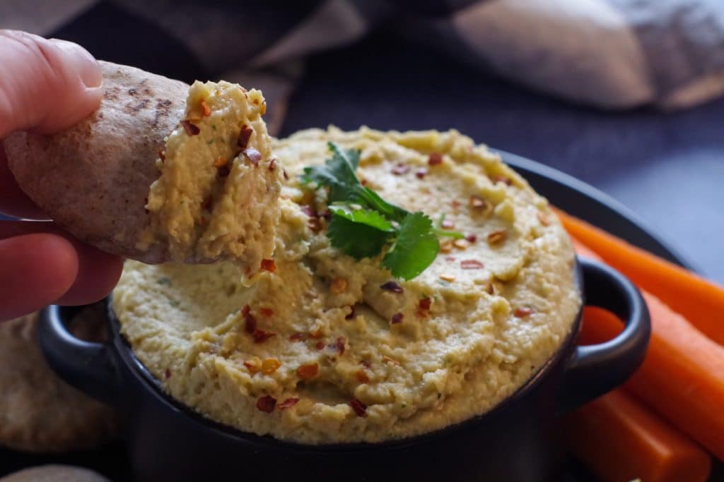 Yogurt Hummus (Weight Watchers) - Food Meanderings