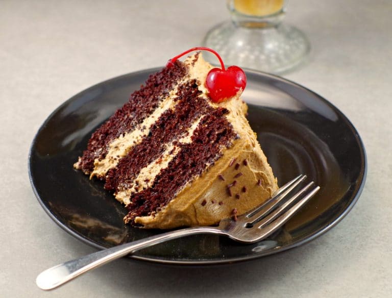 Root Beer Float Layer Cake - Food Meanderings