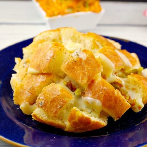 Individual Cheesy Pull Apart Bread | game day snack - Food Meanderings