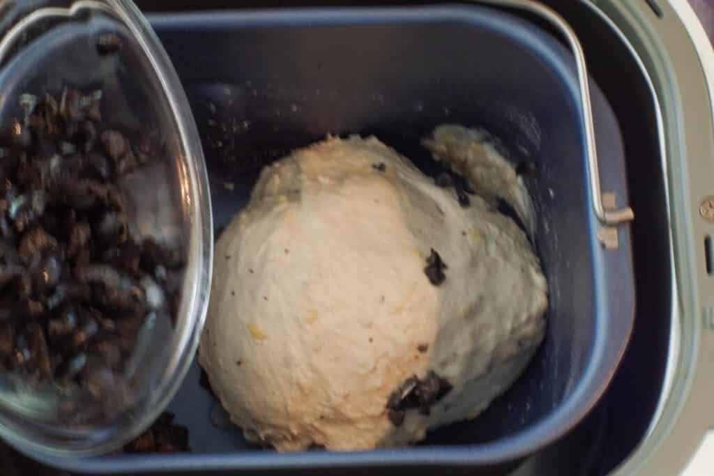 Onion and Olive Bread Machine Recipe- Food Meanderings