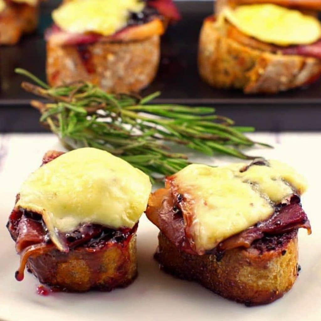 Turkey Brie Bites recipe - Food Meanderings