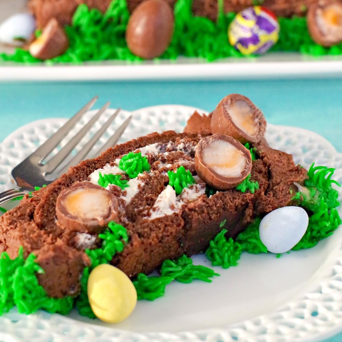 Easter Creme Egg Swiss Roll - Food Meanderings