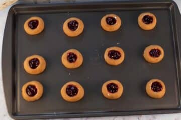 Raspberry Jam Cookies (classic thumbprint) - Food Meanderings