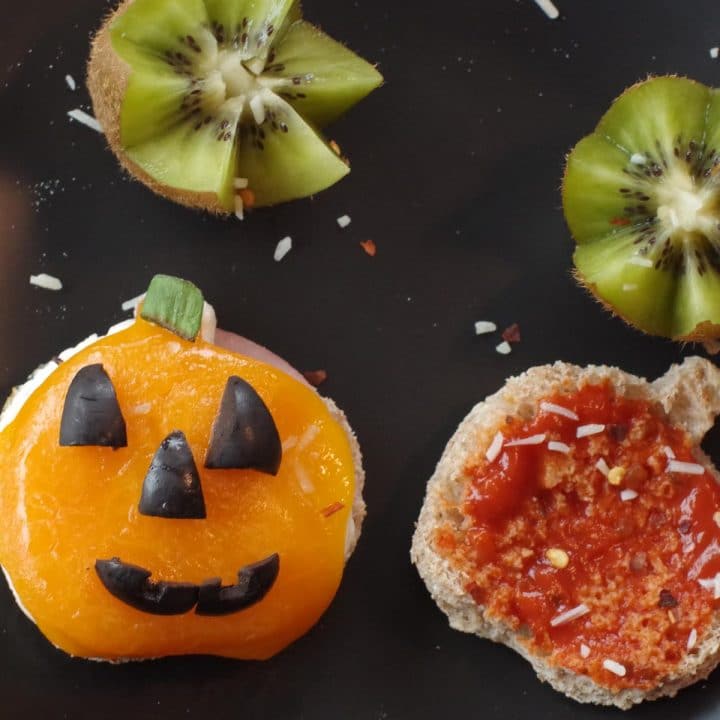 Halloween Pasta Recipe (Frankenstein Fettucine) - Food Meanderings