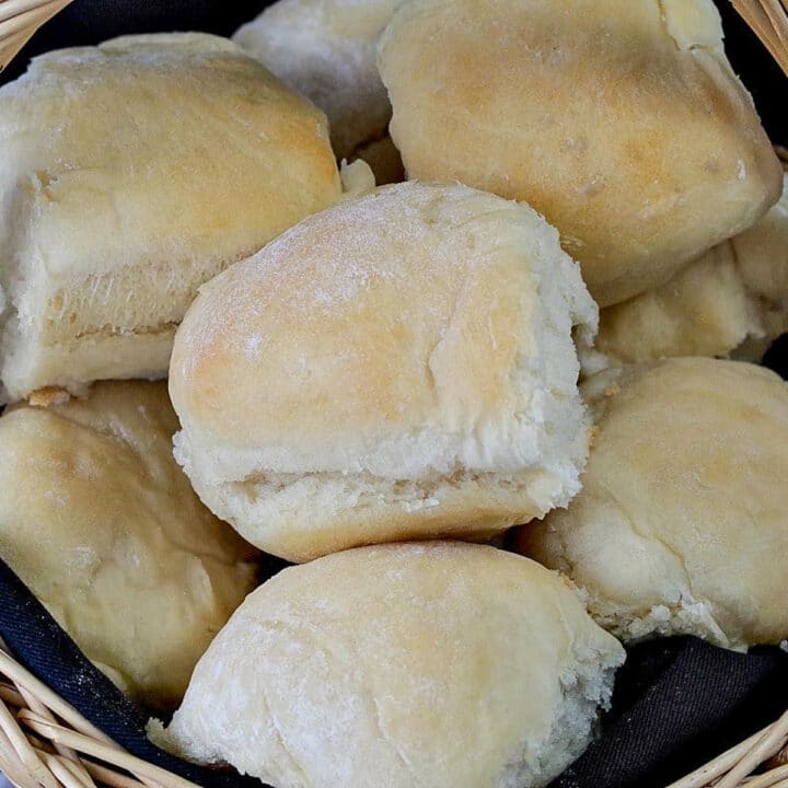 Granny buns (Dinner buns) - Food Meanderings
