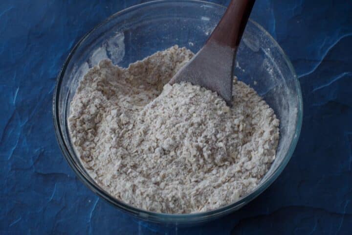 Matrimonial Cake (Date Slice) - Food Meanderings