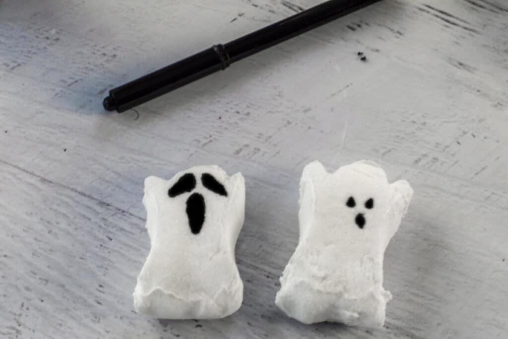 Boo Halloween Pudding Cups - Food Meanderings