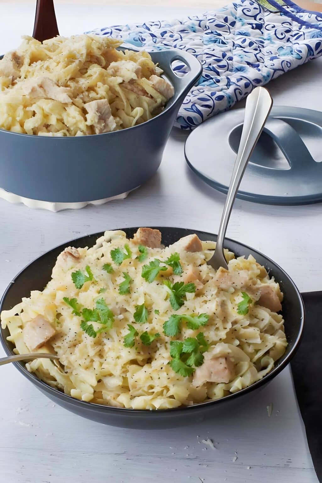 Light Creamy Chicken Fettuccine - Food Meanderings