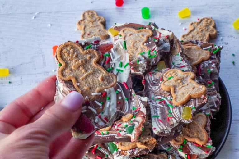 Gingerbread Chocolate Christmas Bark - Food Meanderings