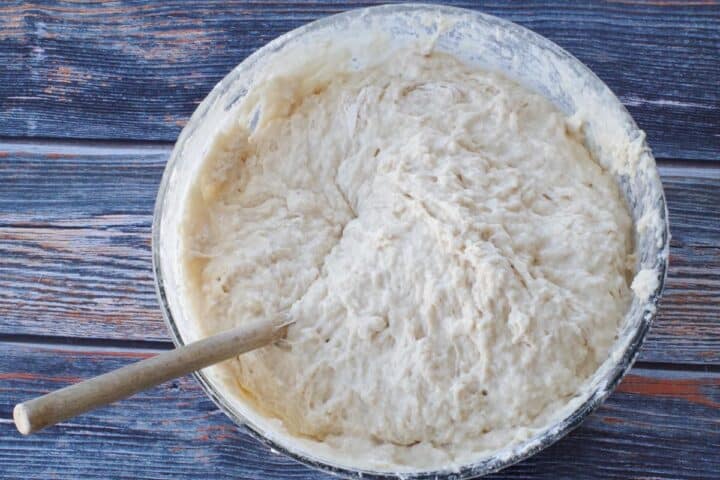 Granny buns (Old Fashioned Dinner Rolls)- Food Meanderings