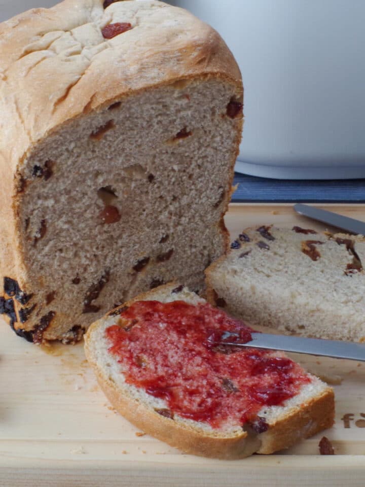 Onion and Olive Bread Machine Recipe- Food Meanderings